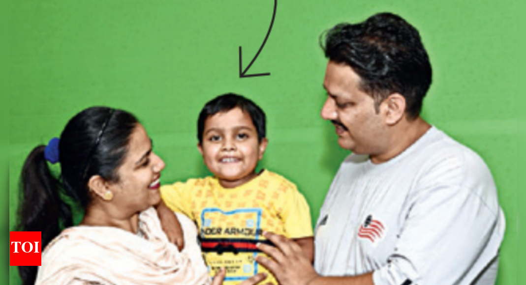 delhi-in-a-first-both-kidneys-of-a-16-month-old-baby-save-5-year-old