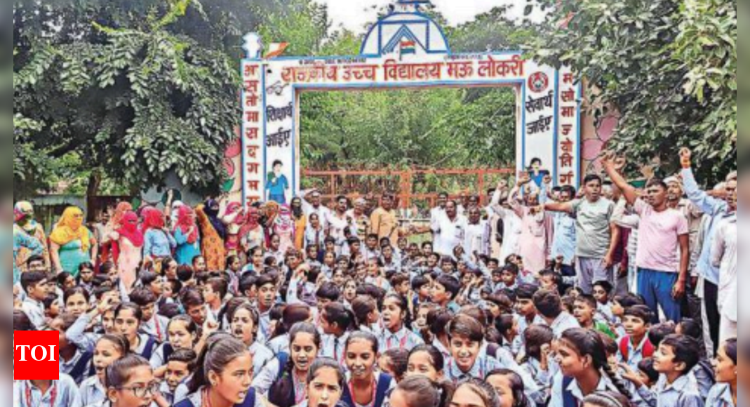 Haryana Angry Over Teacher Transfers Parents Lock School Gates In haryana-angry-over-teacher-transfers-parents-lock-school-gates-in