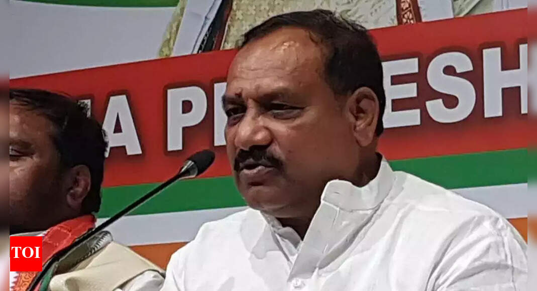 Congress: Telangana Congress plans year-long 'merger day' celebrations ...