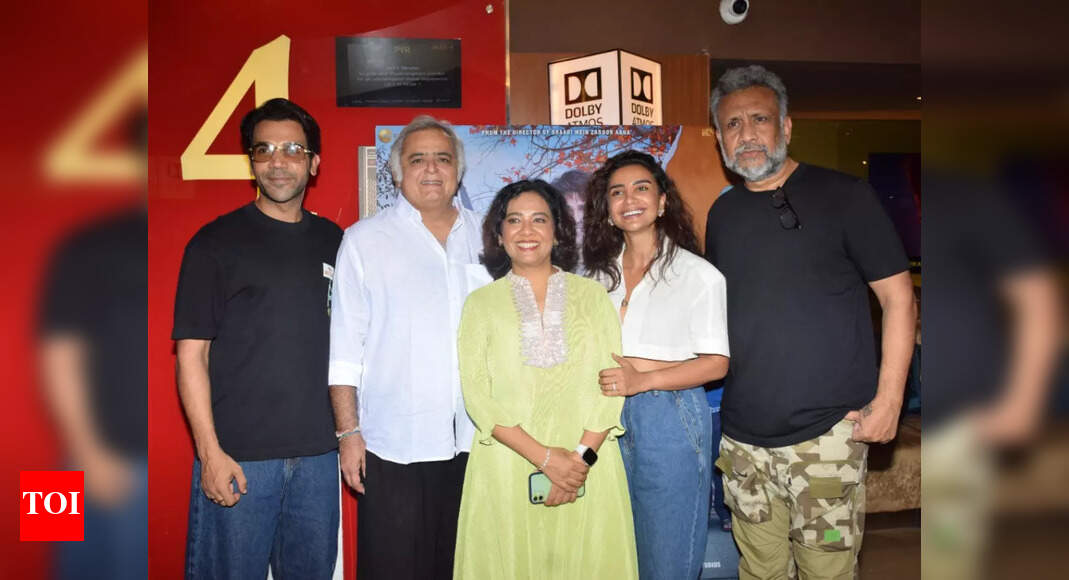 The film Middle Class Love Story gets rave reviews from B-Towners ...