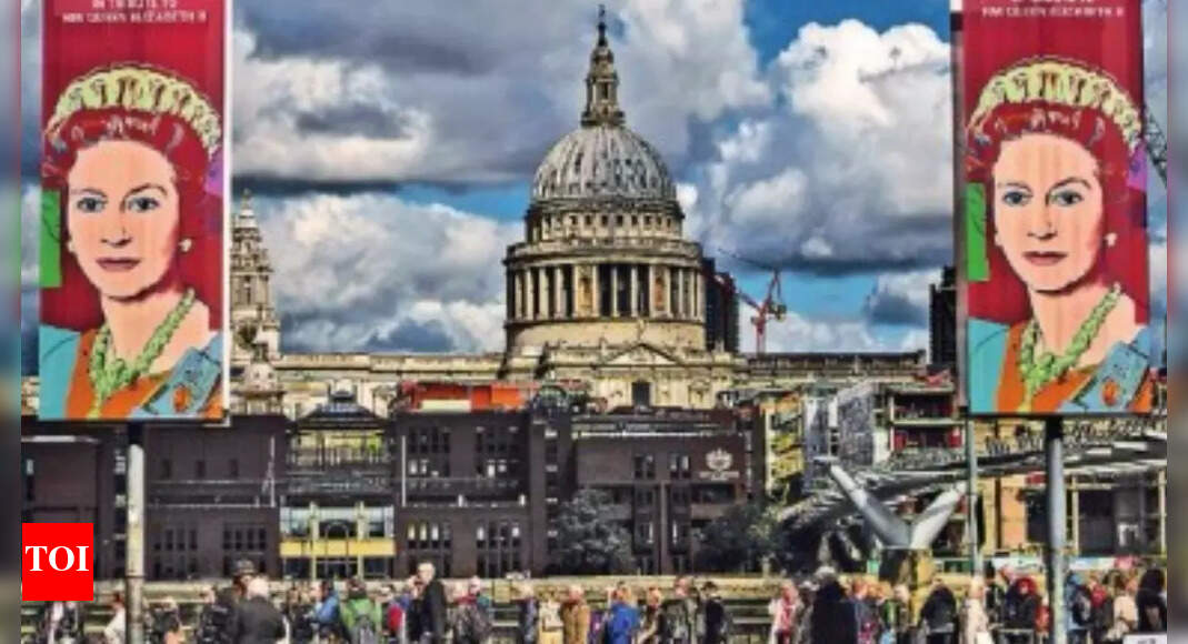 Monday Mourning: UK gears up for a near-total shutdown - Times of India