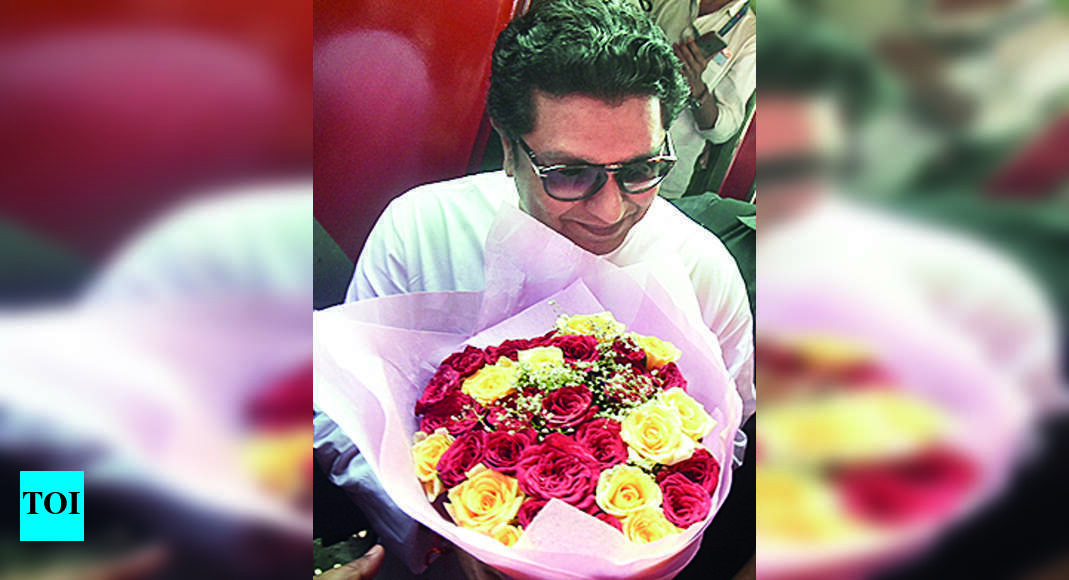 Gear Up For Civic Elections, Says Raj | - Times of India