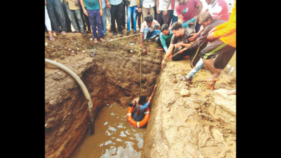 Seven-year-old Boy Drowns In Ditch At Construction Site | Vadodara News ...