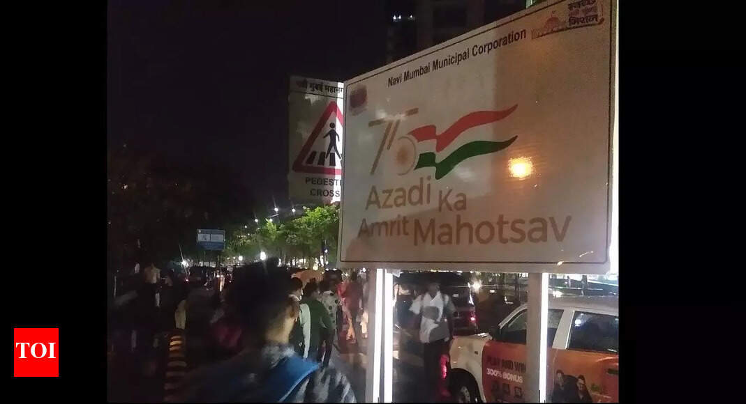 Navi Mumbai: RTI Activist demands 'freedom from cluttered signboards ...