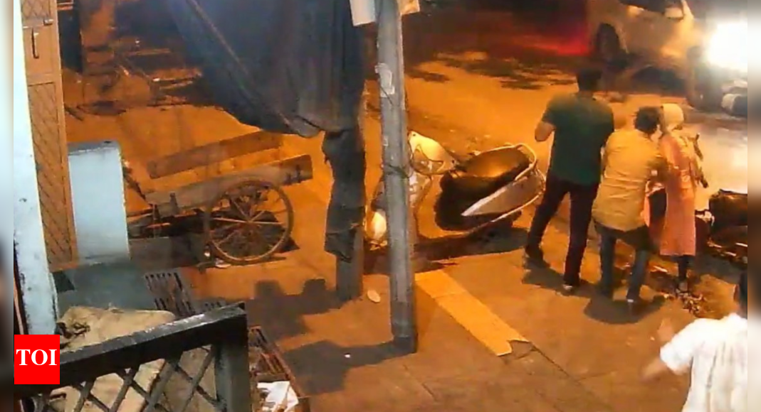 On CCTV: Fortuner rams into several vehicles in Delhi's Karol Bagh, 19-year-old injured | Delhi ...