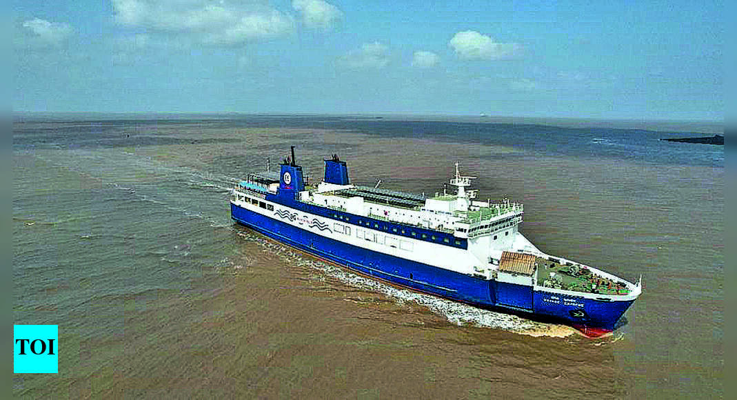 Ghogha: New Ghogha-hazira Ship Can Sail In High Tide | Rajkot News ...