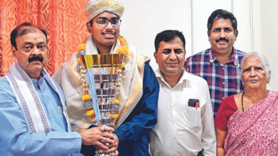 ₹10-lakh Cash Award For Pranav Anand | Bengaluru News - Times of India