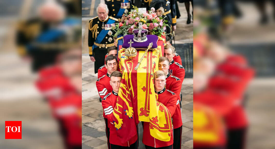 Queen Elizabeth II's coffin lowered into Royal Vault - Times of India