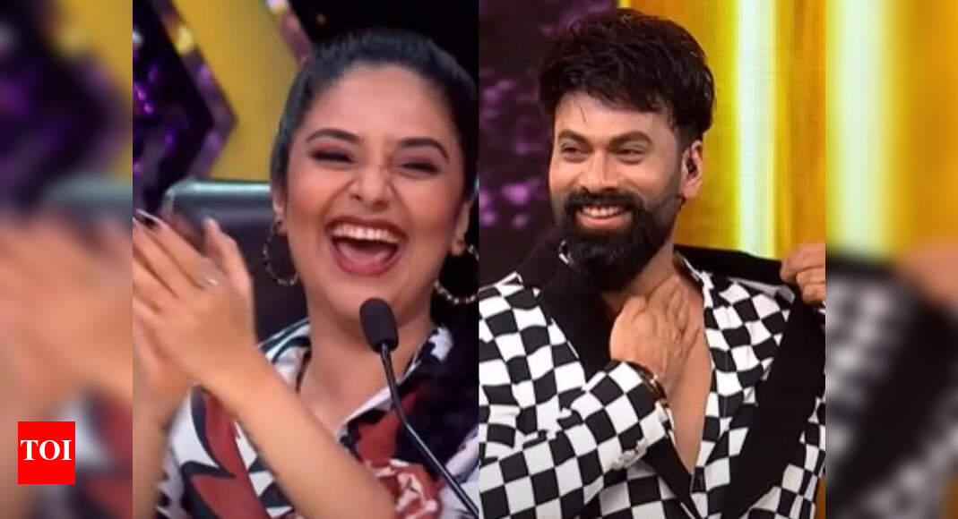 Dance Ikon: Host Ohmkar attempts Pawan Kalyan’s iconic gesture for the ...