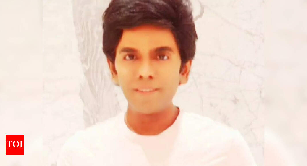 Legend Saravanan undergoes a physical transformation for his next ...