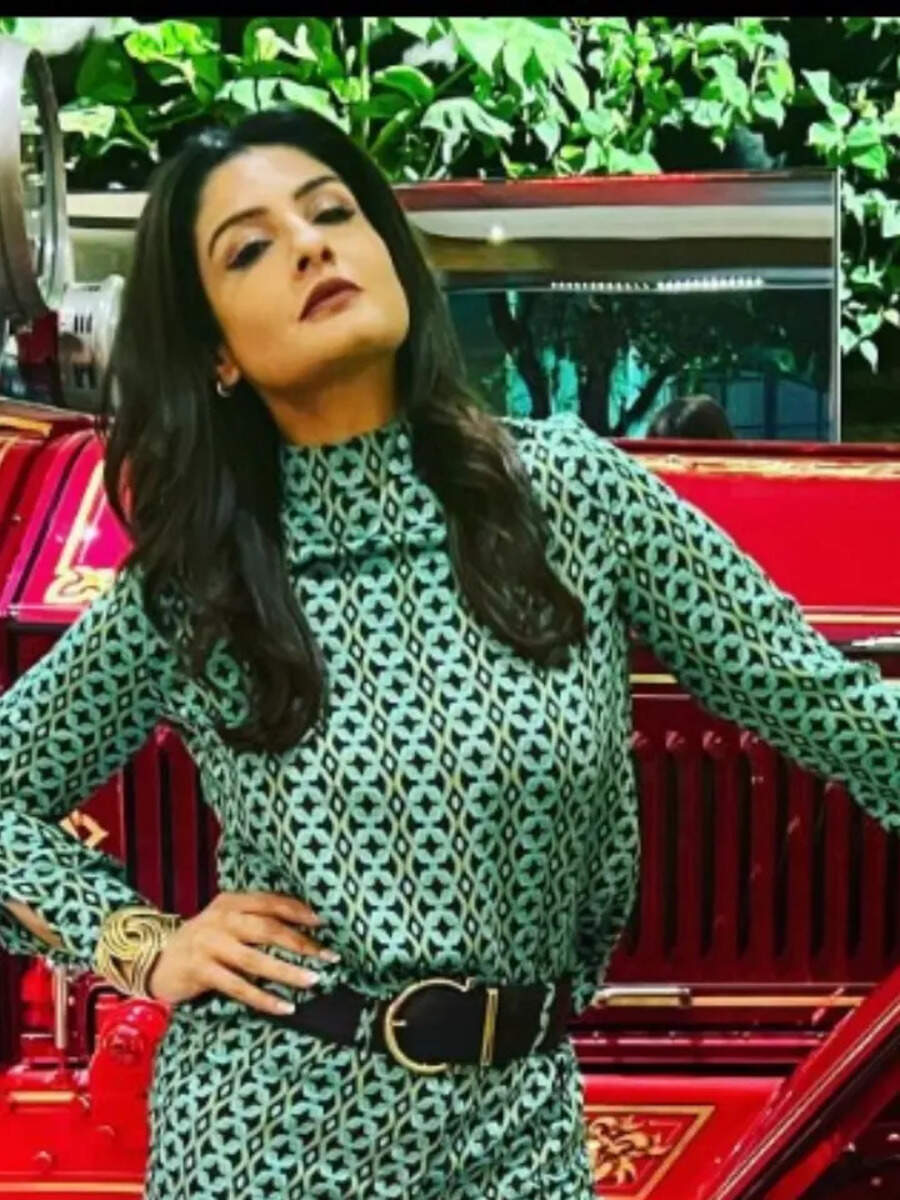 Inside the 'mast-mast' house of Raveena Tandon | Times of India