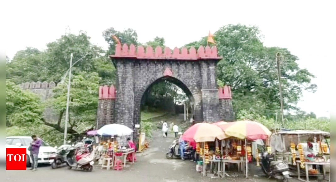 Thane: Now, tussle over Navratri at Durgadi | Thane News - Times of India