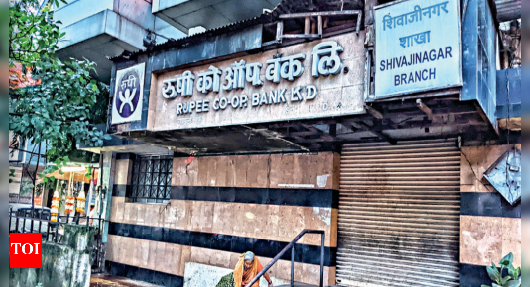 Rupee Bank: Pune: 110-year-old Rupee Bank set to lose its licence today ...