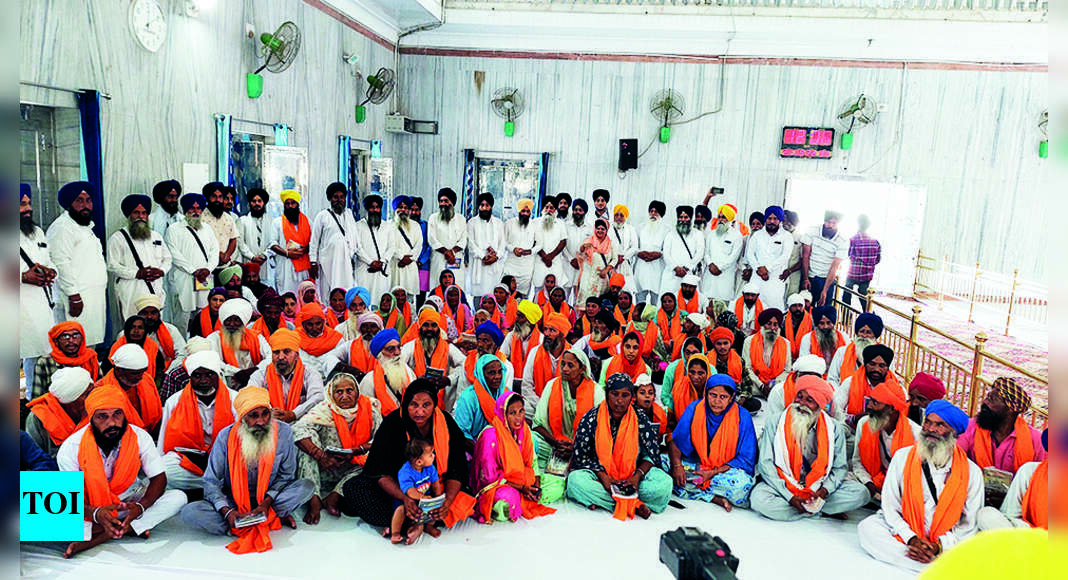 Sikh: 56 Families Have Come Back To Sikh Faith: Sgpc | Chandigarh News ...