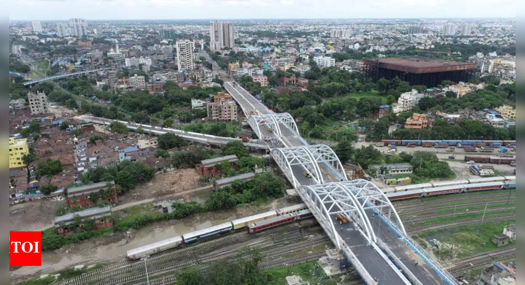 Kolkata: Rebuilt at Rs 468 crore in two years, new Tala bridge to be ...