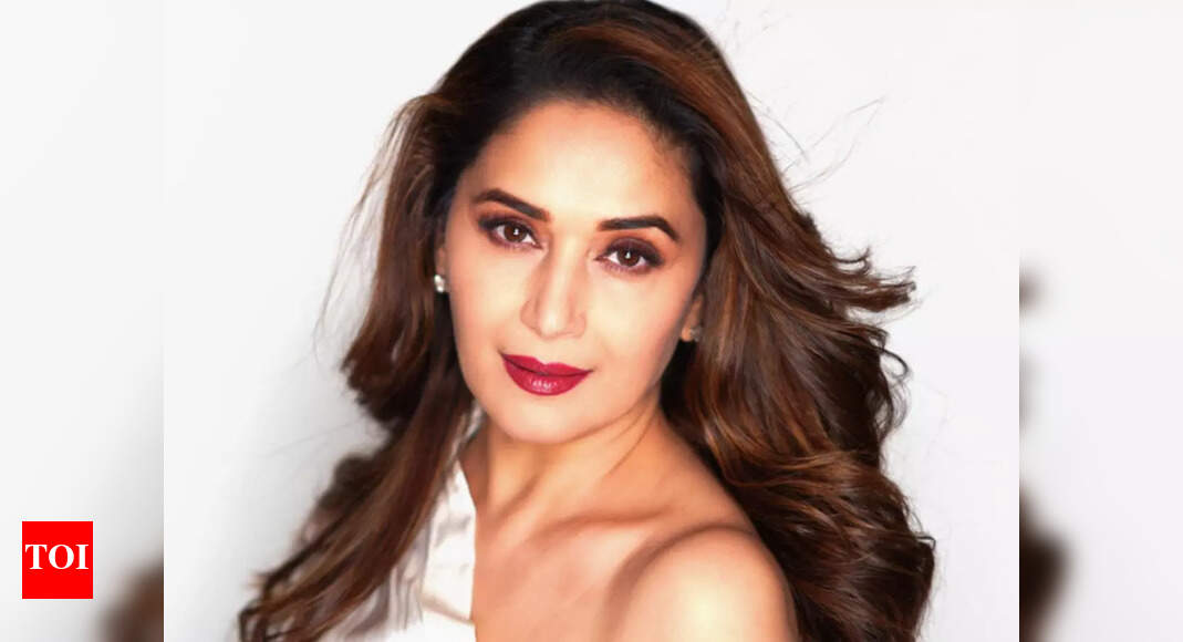 When Madhuri Dixit Nene packed a pile of theplas for US flight | Hindi ...