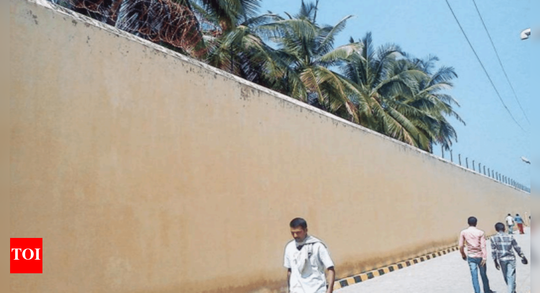 Canines: Mysuru Central Prison To Induct Canines To Check Barracks ...