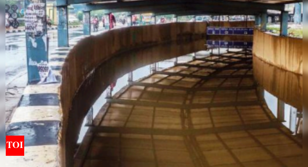 Gurugram: What caused roads to flood? Blame it on bad desilting timing ...