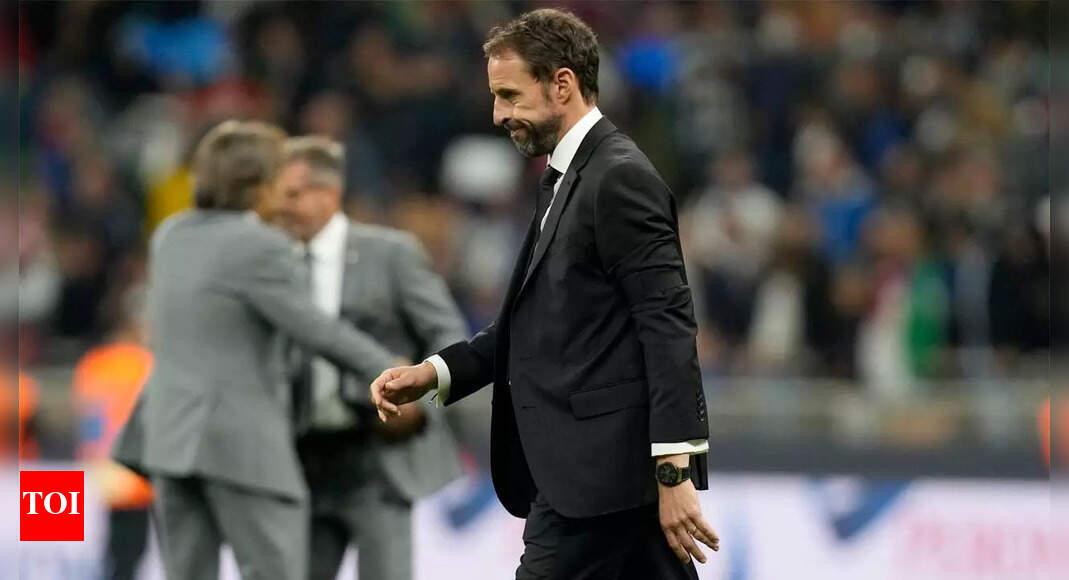 Gareth Southgate brushes off the boos after latest Italy defeat ...