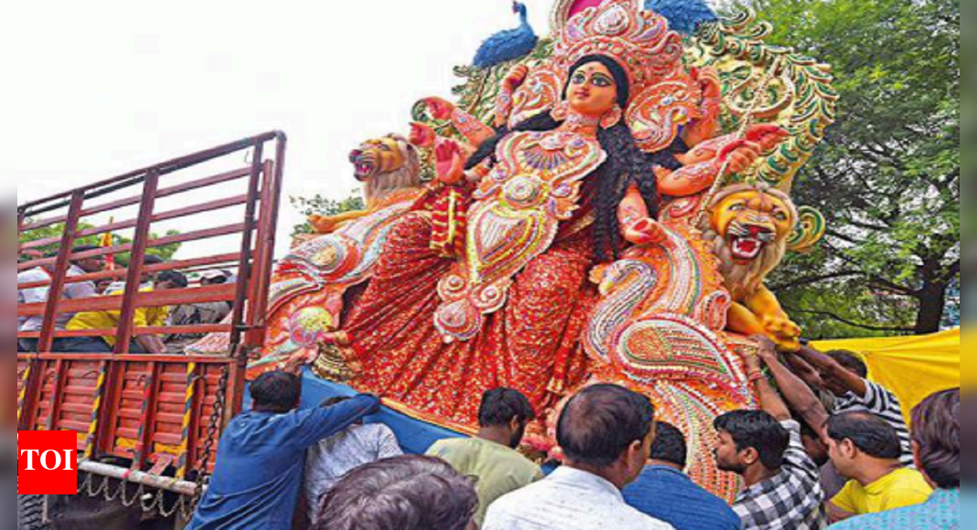 Pandals Ready, Indoreans All Set To Celebrate Navratri | Indore News ...