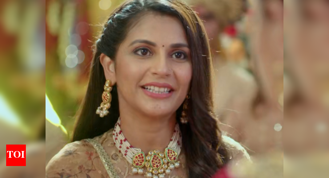 Imlie update, September 27: Imlie gets praised for helping Parul ...