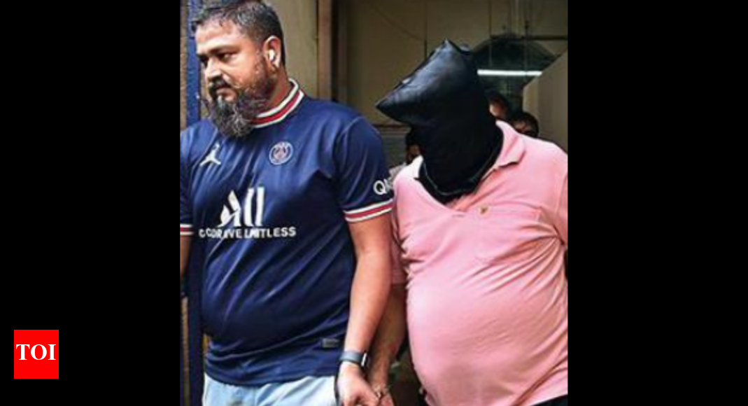 Mumbai: Chhota Shakeel aide named in 2 FIRs, arrested in Rs 50 lakh extortion case | Mumbai News ...