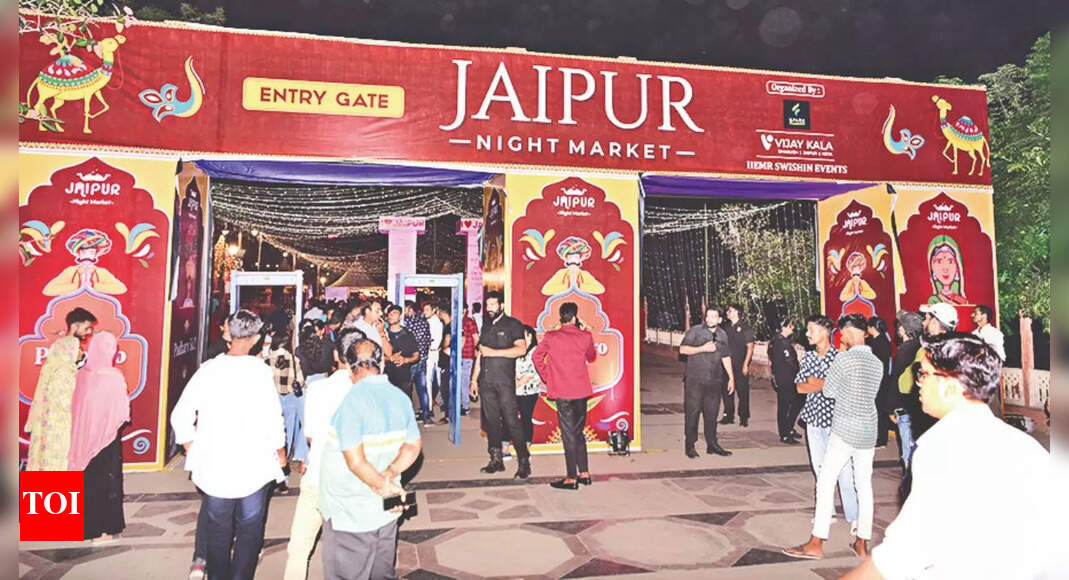 Night Market Gets 15k Footfall, Could Become Weekly Affair | Jaipur ...