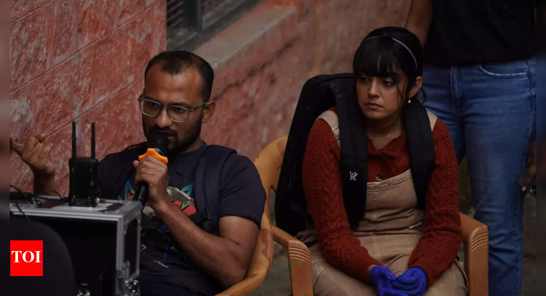 Now the nervousness has disappeared & the director in me has taken over ...