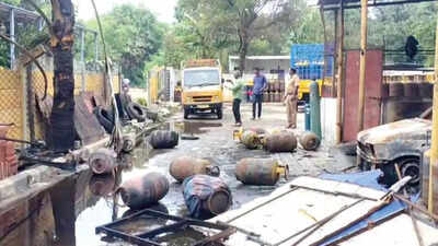 Fire accident: Two dead, 10 injured in LPG godown blast | Chennai News ...