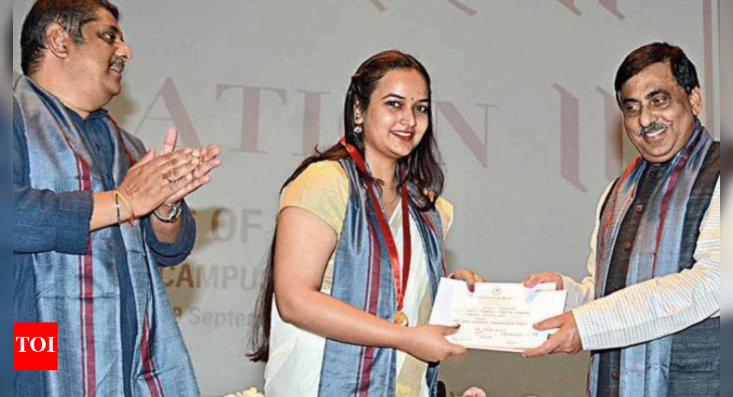 Nift: 190 Awarded Degrees At Nift-p Convocation | Patna News - Times of ...