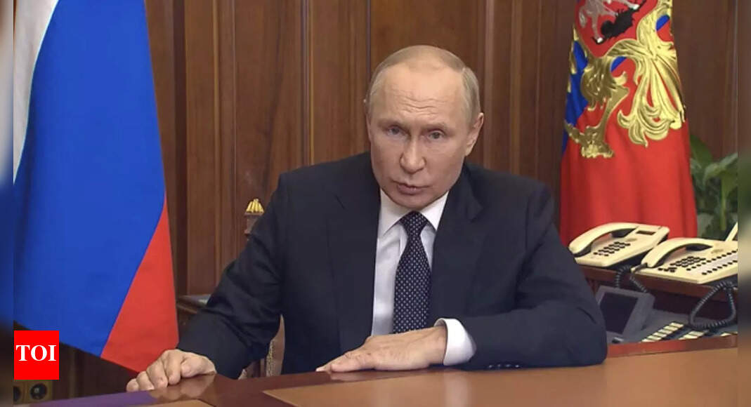 Putin: Putin says Russia 'not striving' for return of Soviet Union ...