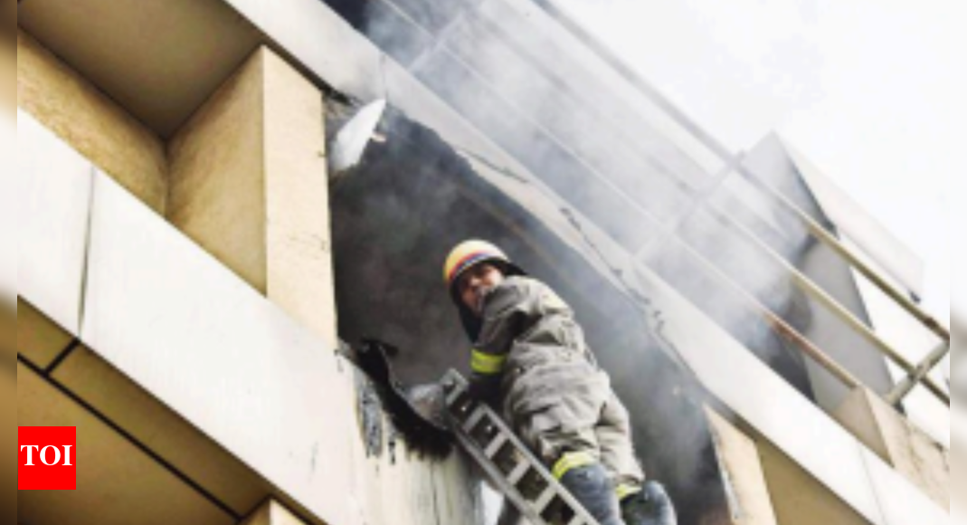 Noida: Close call for five as fire breaks out in call centre | Noida ...
