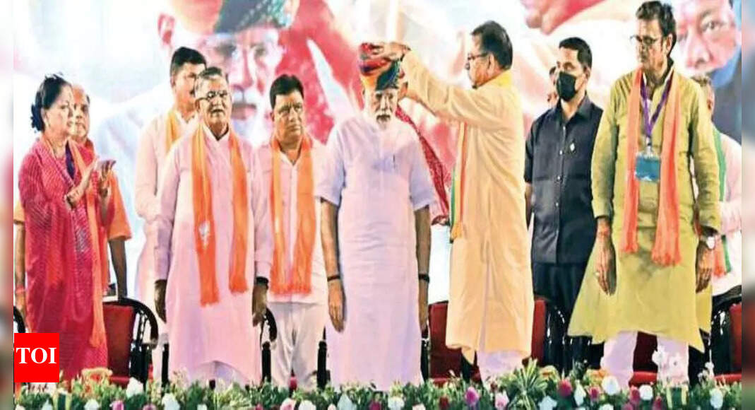 Modi: PM Narendra Modi arrives late in Rajasthan, cites rule to cancel ...