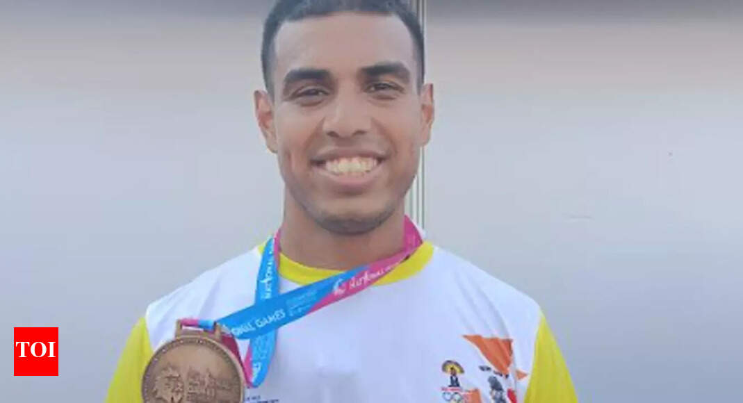 Bullied & ridiculed for stammering, Amlan gives a fitting reply to his ...