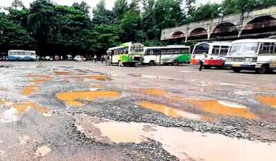 Process to repair Ponda bus stand road began in 2019, but still awaits ...