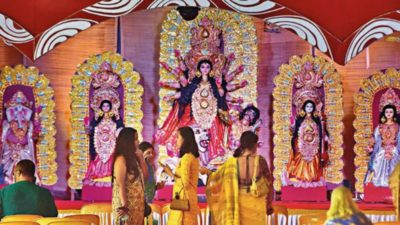 Pune: Pandal-hopping, walks and meditation, a new revelry | Pune News ...