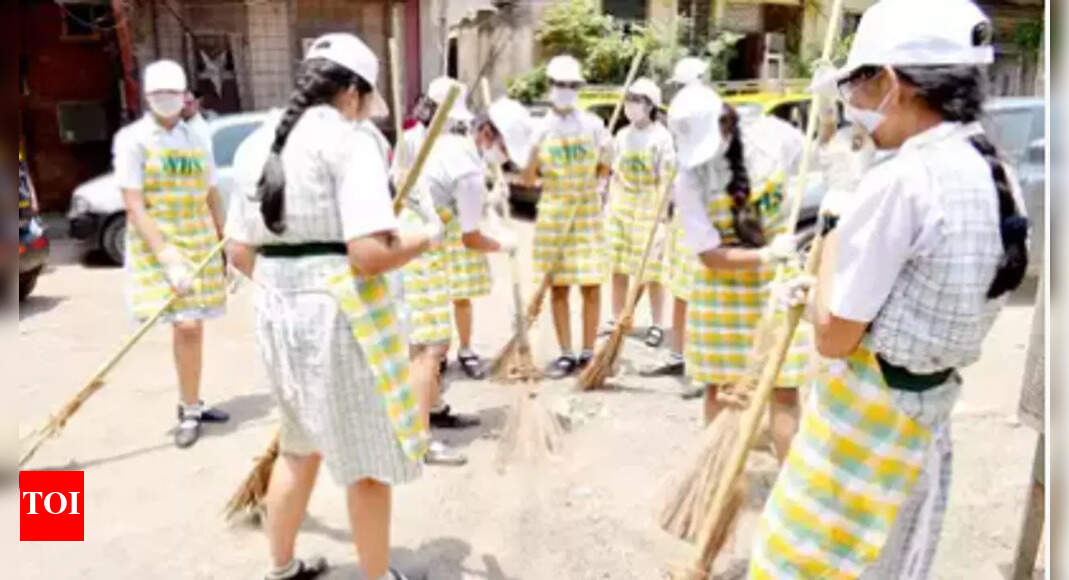 Telangana cleanest, Assam worst in rural area Swacchta survey | India ...