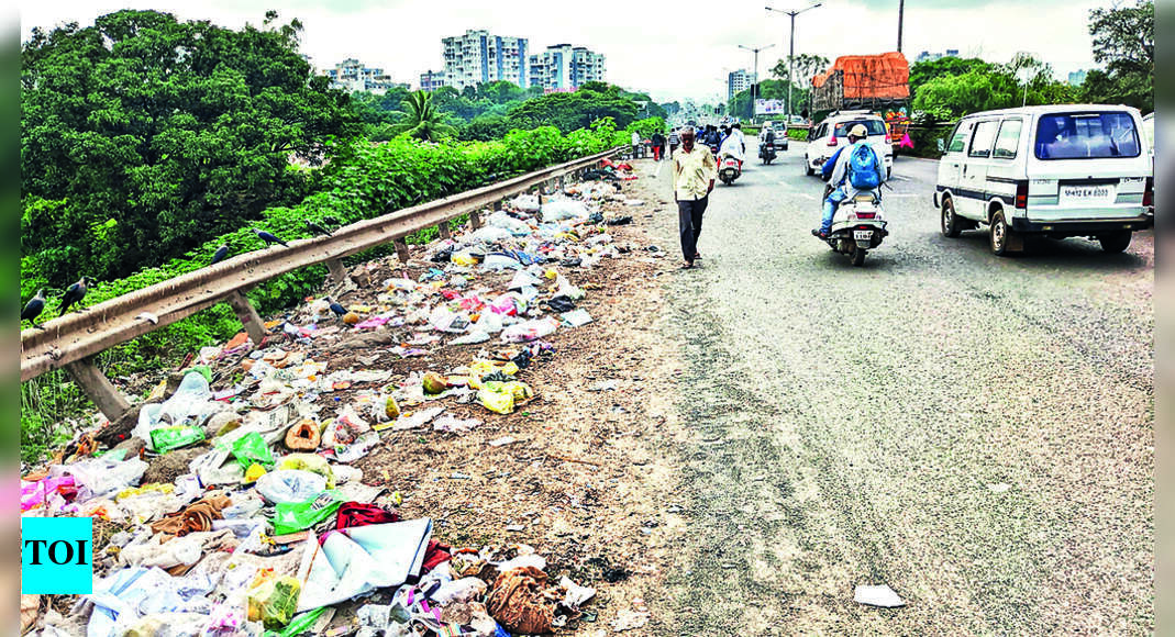 Commuters & Residents Flag Trash-dumping Along Highway | Pune News ...
