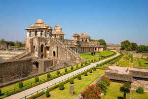 Travel Guide and Information | Hotels | Places to Visit | Weather ...