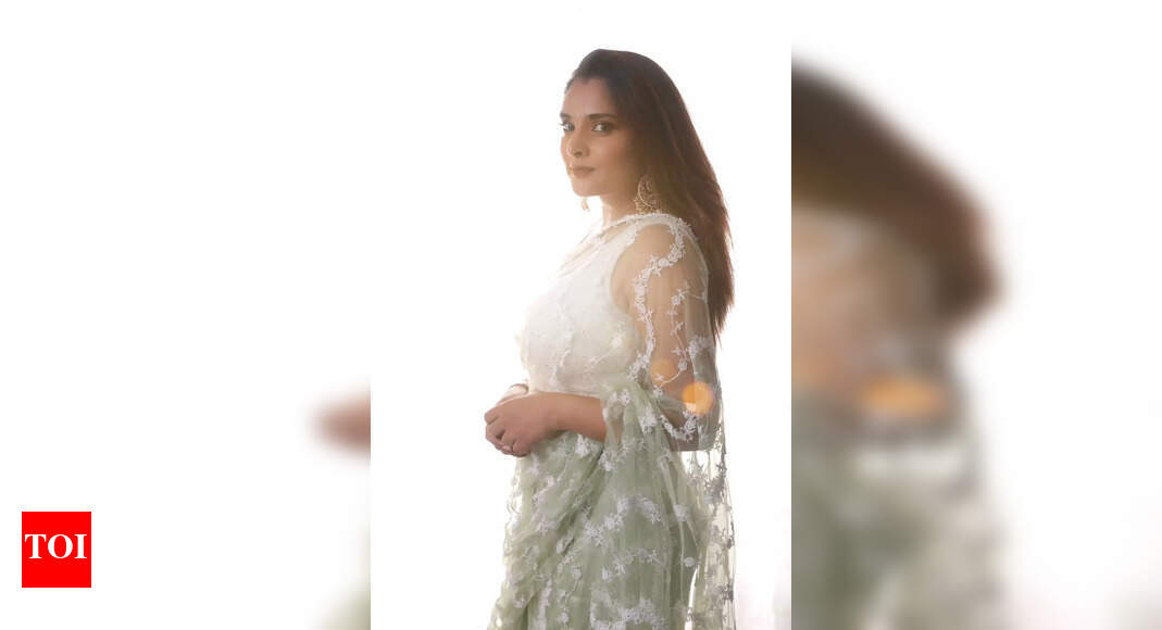 Sandalwood queen Ramya announces comeback with a bang; collaborates ...