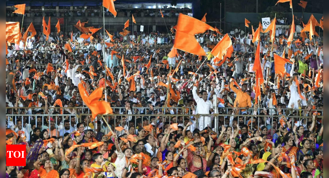 Shivaji Park rally noisier than BKC's, says report | Mumbai News ...