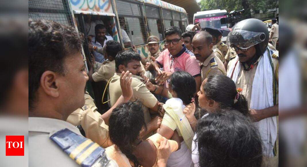 Nagpur: 2,500 activists gearing up to gherao RSS headquarters rounded ...