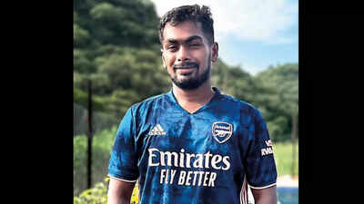 Uttarkashi avalanche tragedy: Kin pray for miracle as rescue hopes fade | Dehradun News - Times ...