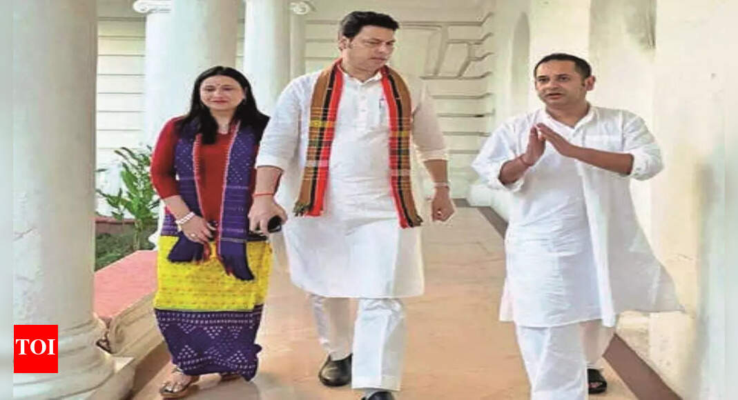 Bjp, Cong & Cpm Leaders Meet Pradyot At Palace | Agartala News - Times ...