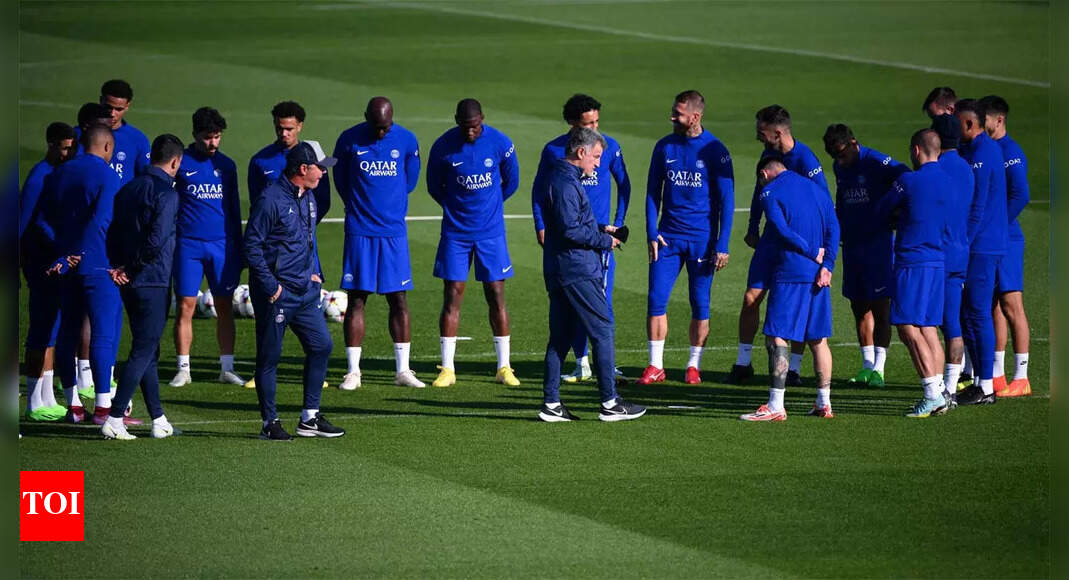 High-flying PSG make green gesture and take bus to Reims | Football ...