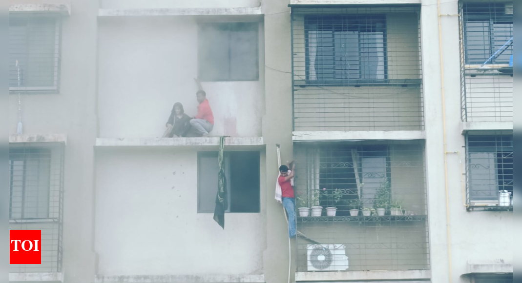 Fire breaks out at residential building in Mumbai's Chembur area ...