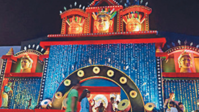Kolkata: Salt Lake pujas say no to plastic, plan to reuse pandal ...