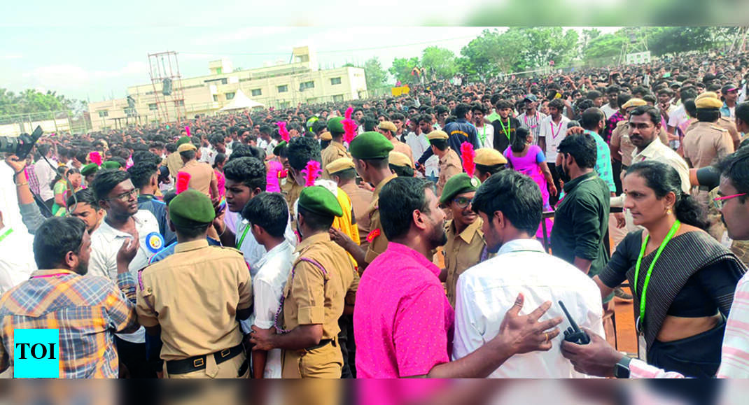 Saravanampatti: Commotion At College Fest Leaves Six Injured ...