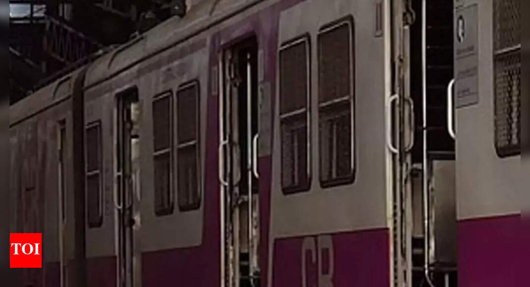 Central Railway Mega Block on Thane-Kalyan route to inconvenience ...