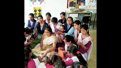 Patna: This Khusrupur schoolteacher brings girl dropouts to school ...